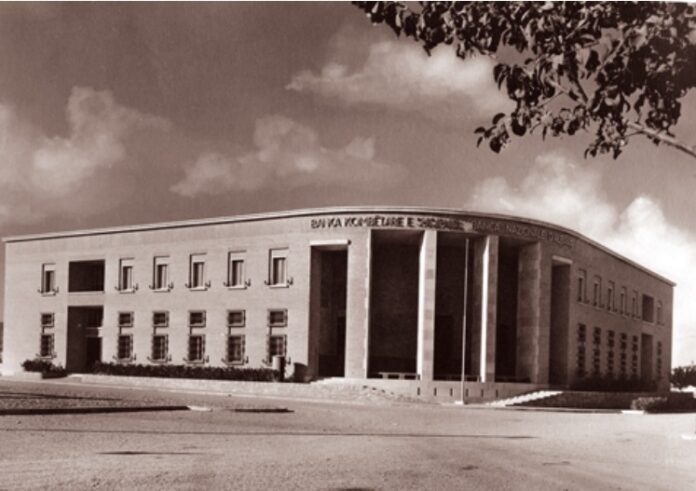 Historia E Bankave Në Shqipëri Nga Krijimi Tek Banka E Parë Private Për Shqipërinë